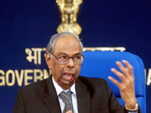C Rangarajan to address Third Finance and Investment Summit
