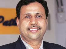 Never give up on credibility and fair business practices: Om Manchanda