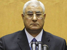 Deadly clashes in Egypt; Morsi held as murder suspect