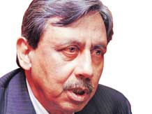 Singh's visit to Pak could herald a new beginning: Zafar Mahmood ...