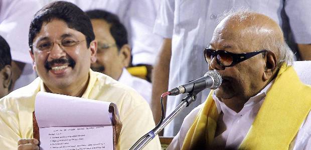 DMK slaps notice on Vaiko for alleging it offered money to Vijayakanth ...