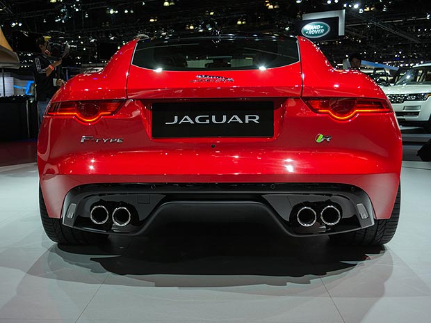 Tata JLR crosses 500,000 vehicles mark | Company News - Business Standard