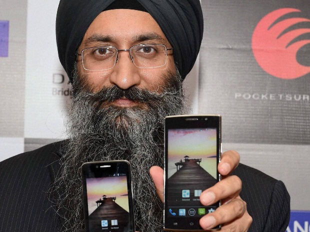 DataWind launches low cost smartphone in UP | Business Standard News