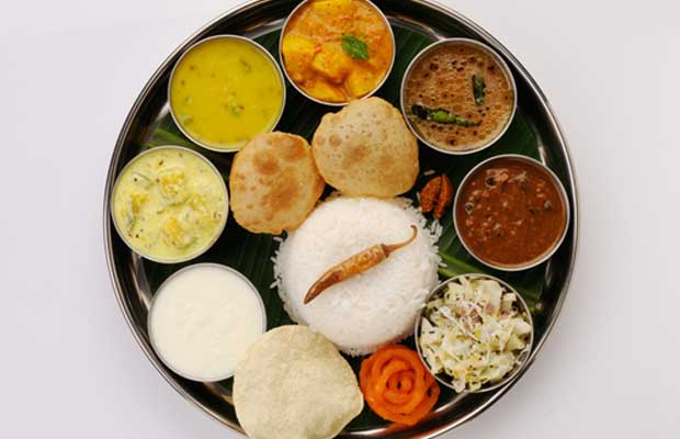 Falling tomato prices bring down cost of veg, non-veg thalis in Sept ...