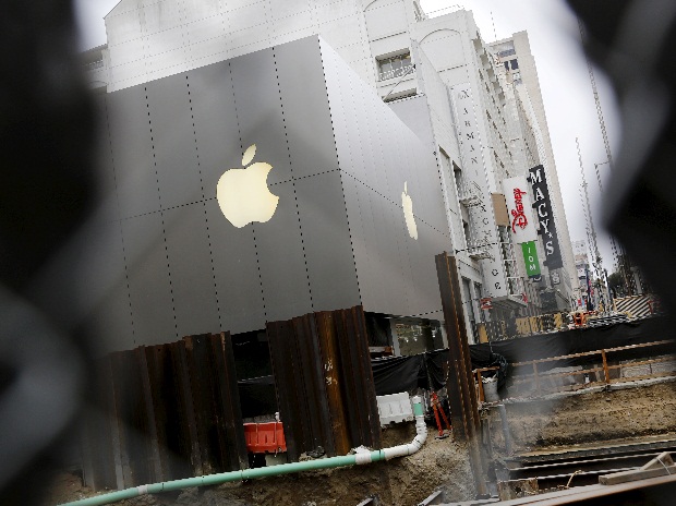 Apple's iOS App Store suffers first major attack