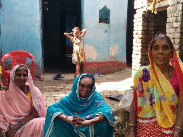 Bihar Elections Diary: An abundance of caste and faith, but a drought ...