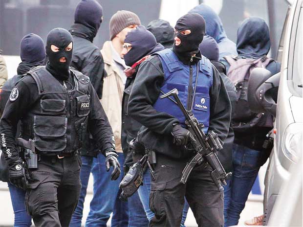 CIA warns of further IS attacks | Business Standard News