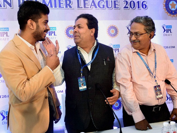 IPL draft: Dhoni goes to Pune, Raina heads to Rajkot | Business ...