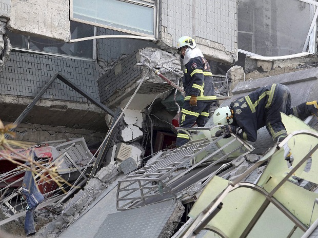 Taiwan earthquake: Death toll rises to 33 | Business Standard News