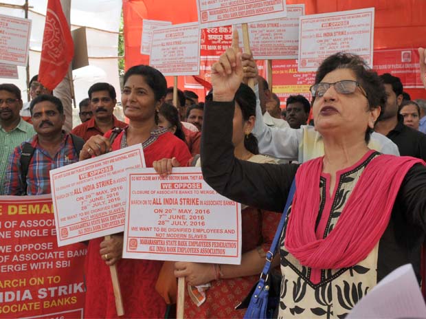 SBI begins work on framework for subsidiaries' merger | Banking News ...