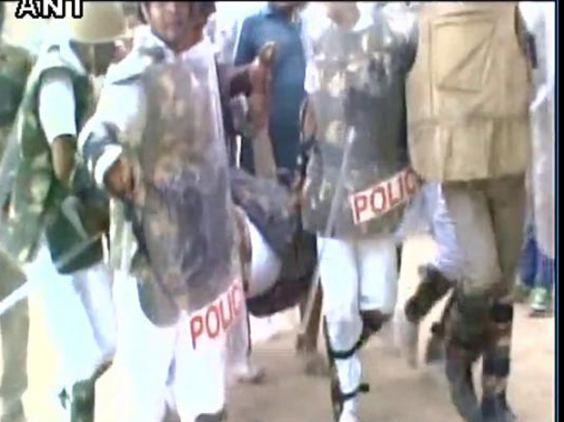 Mathura violence: Toll climbs to 24; 320 people arrested | Business ...