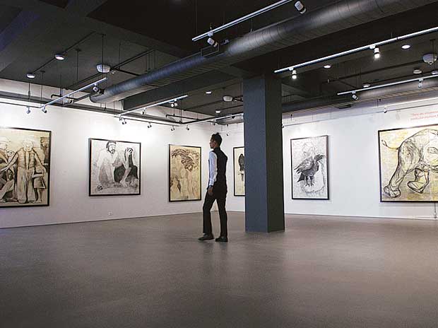 The auction block | Business Standard News