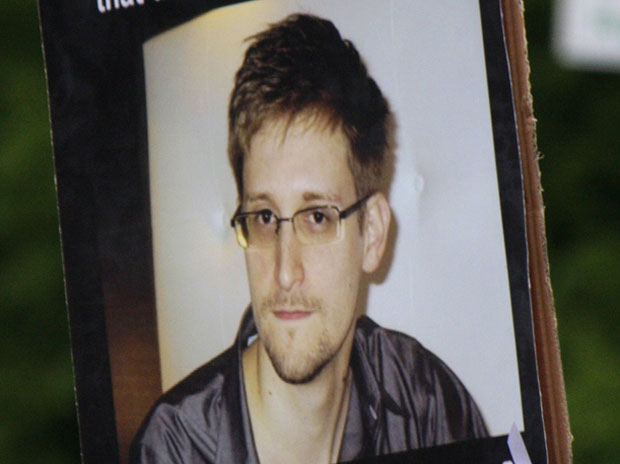 Edward Snowden: US whistleblower, now a permanent Russian citizen ...
