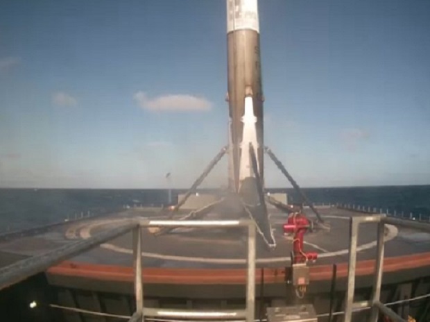 SpaceX successfully launches rocket since September explosion in Florida