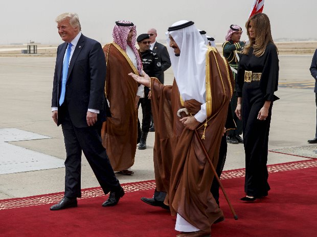 Trump lands in Saudi; Aramco to sign $50 bn of deals with US companies