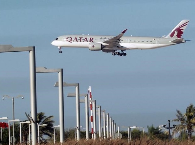 Qatar Airways buys Cathay Pacific stake for $662 million | Business ...