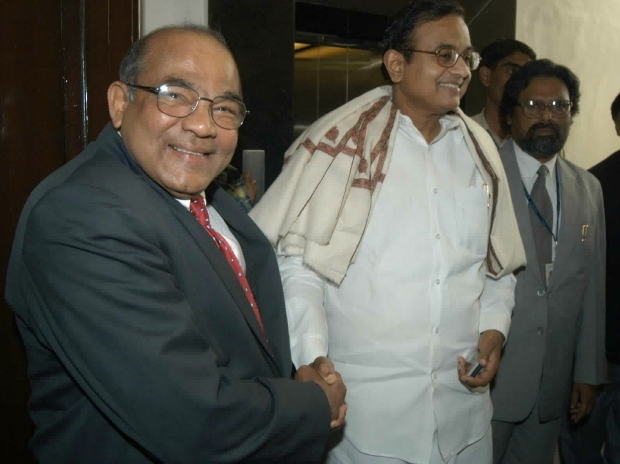 T N Ninan on former RBI governor Y V Reddy's new book | Business ...