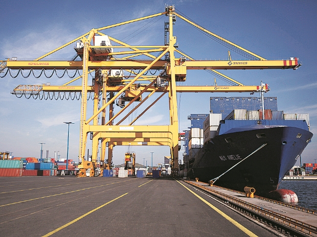 BAE Systems shipyard fire: There is no nuclear risk, say UK police ...