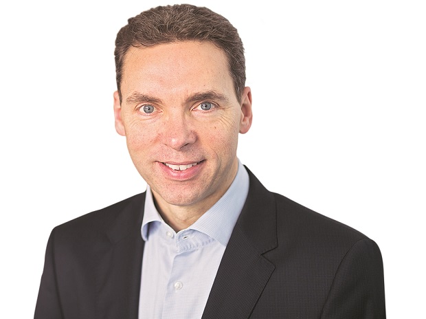 India's digital shift to be evolutionary, not revolutionary: Nigel ...