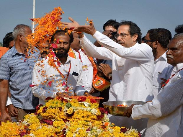 CM, Revenue Minister only beneficiaries: Uddhav on 'Mi Labharthi' campaign