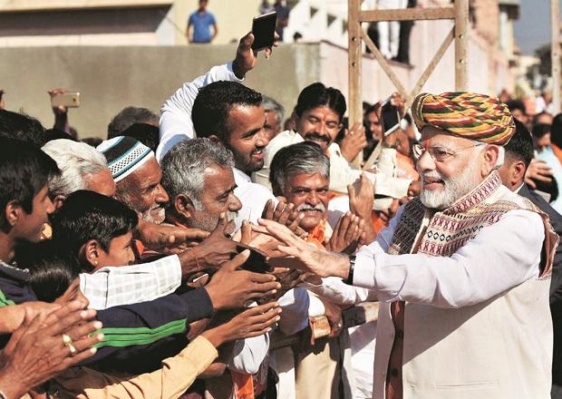 I will sell tea but never the country, says Narendra Modi