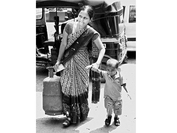 How to do more with less | Economy & Policy Top Features - Business ...