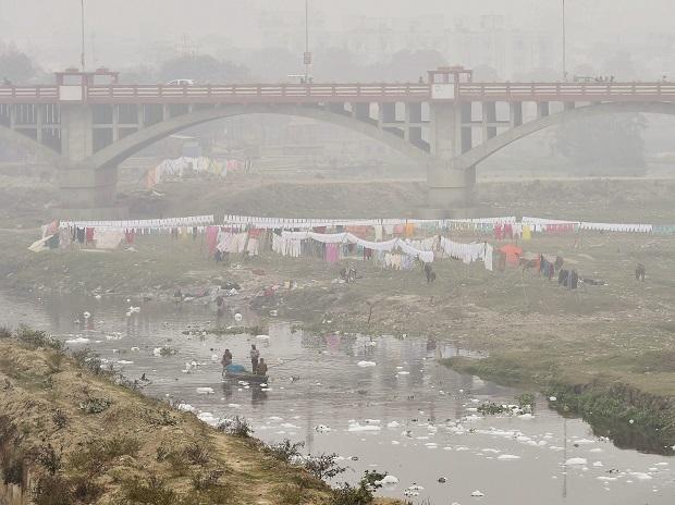 Cold wave: North India shivers under tough conditions, 4 dead in UP