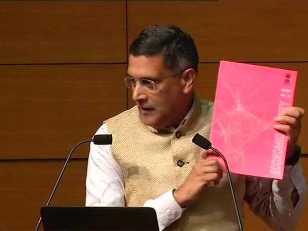 Govt's hunt for new Chief Economic Advisor may end in the next two ...