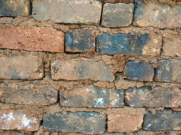 Greece finalises plan to build wall on border with Turkey to block ...