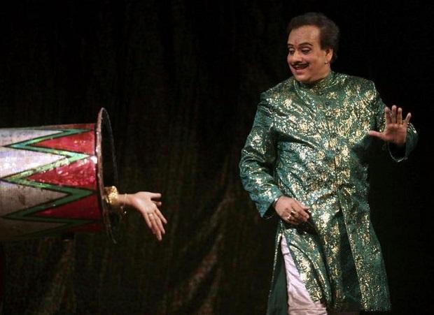 'Empire of Enchantment' offers an entertaining history of Indian magic ...