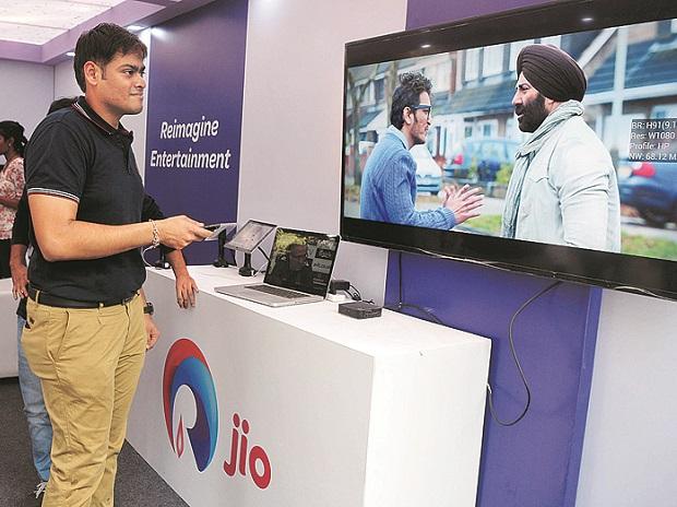 Reliance Jio's mobility spend may shift to broadband by March 2019 ...