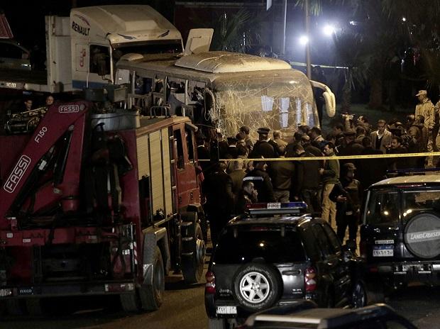 Egypt police kill 40 terrorists after tourist bus attack in Giza: Ministry