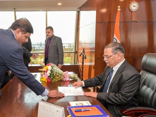 In pictures: New CBI Director Rishi Kumar Shukla takes charge | Business Standard News
