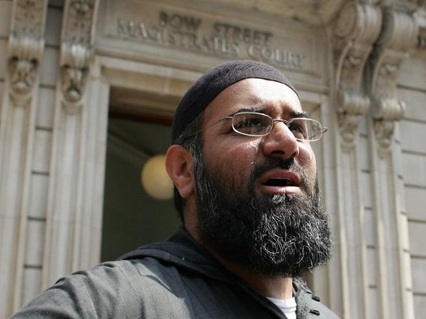 Radical preacher Anjem Choudary's network resurgent in UK, warn experts