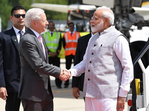 PM Modi's meeting with CEOs from energy sector 'fruitful': MEA ...