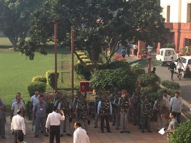 Ayodhya verdict: Security stepped up for five Supreme Court judges ...