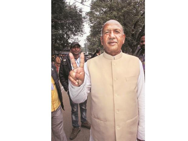 A giant killer without a party: How Saryu Roy defeated Raghubar Das ...