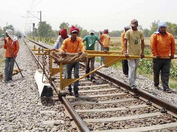 New technology adds zing to Indian Railways; zinc-coated rails to be ...