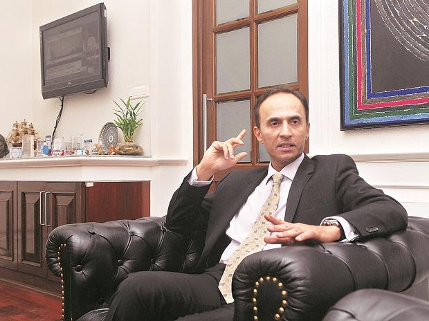 YES Bank founder Rana Kapoor tried to influence loan decisions: Gill to ...