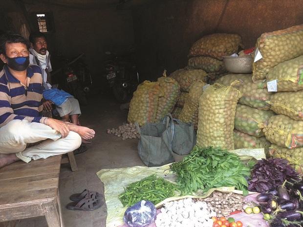 Once Ground Zero of high-decibel protests, Singur waits in silence ...