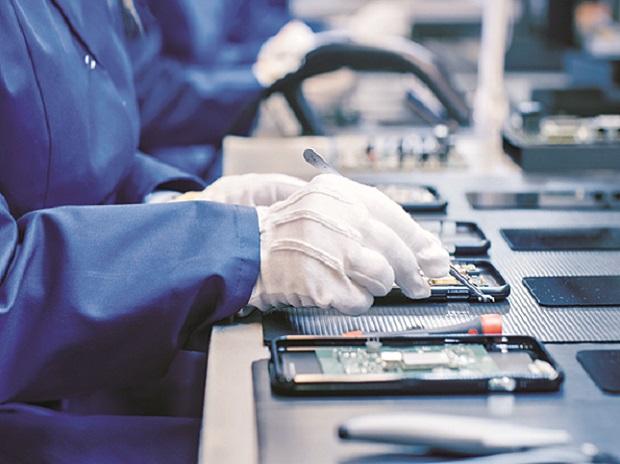Mobile phone makers likely to miss production target under PLI scheme ...