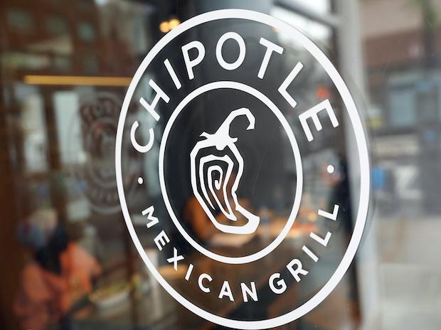Chipotle sees quarterly sales above Wall Street view amid strong demand ...
