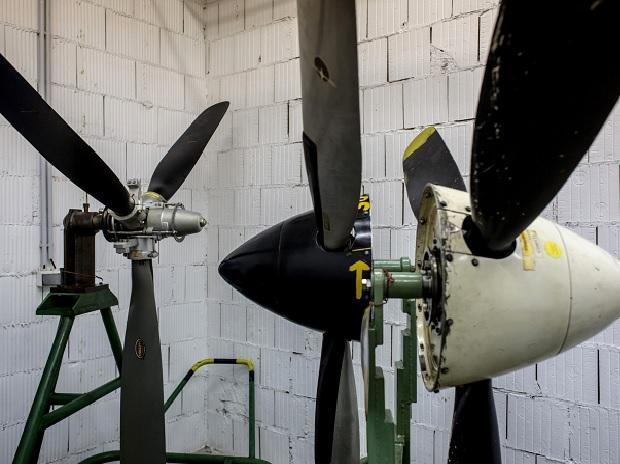 GE nears deal with AerCap to create behemoth aircraft lessor ...