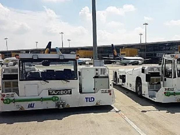 Delhi's IGI world's first airport to register 1,000 TaxiBot movements ...