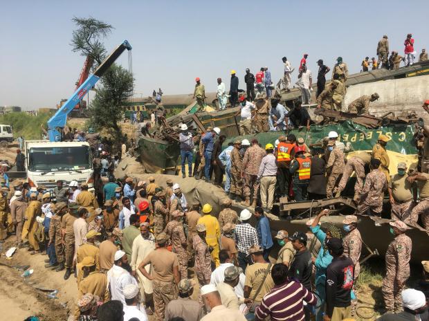 Death toll rises to 65 in Pakistan's deadly train accident: Media ...