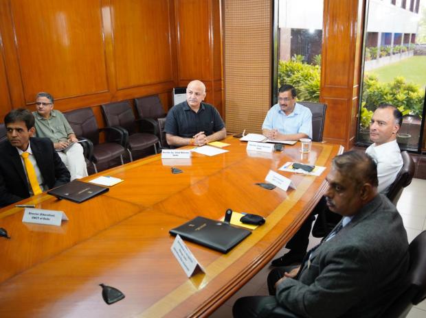 Delhi govt signs MoU with IB board for Delhi Board of School Education