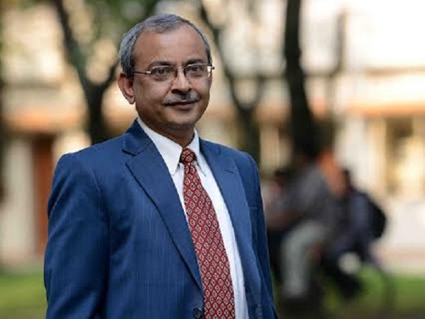 Professor Uttam Kumar Sarkar appointed new director of IIM Calcutta ...