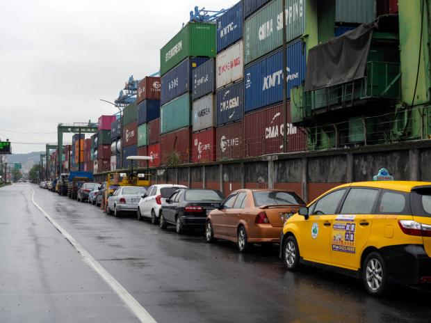 Taiwan applies to join pacific trade deal days after China ...