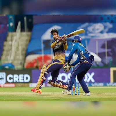 Pics of KKR's Venkatesh Iyer getting married to Shruti Raghunathan go ...