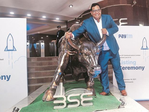 Paytm crashes 27% on market debut, wipes out Rs 38K-cr in investor ...